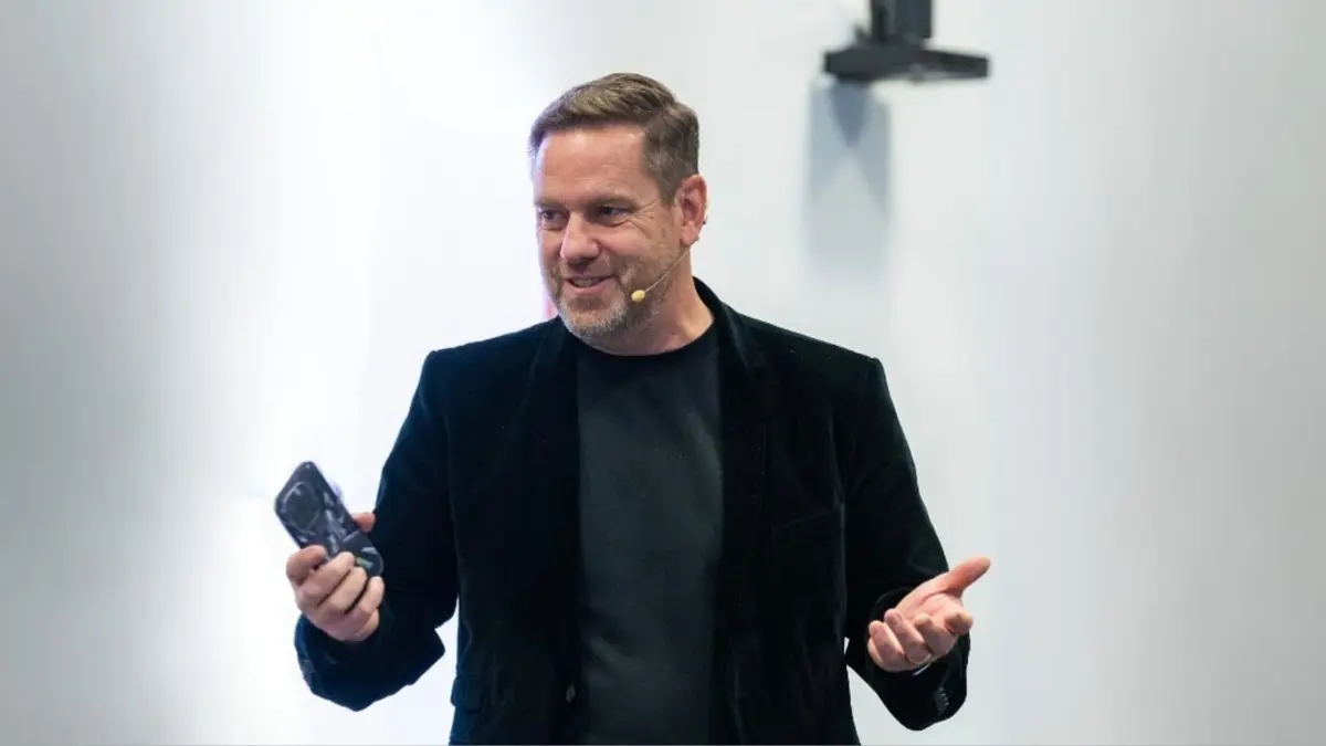 Martin Meyer-Gossner: KI & Customer Experience Keynote